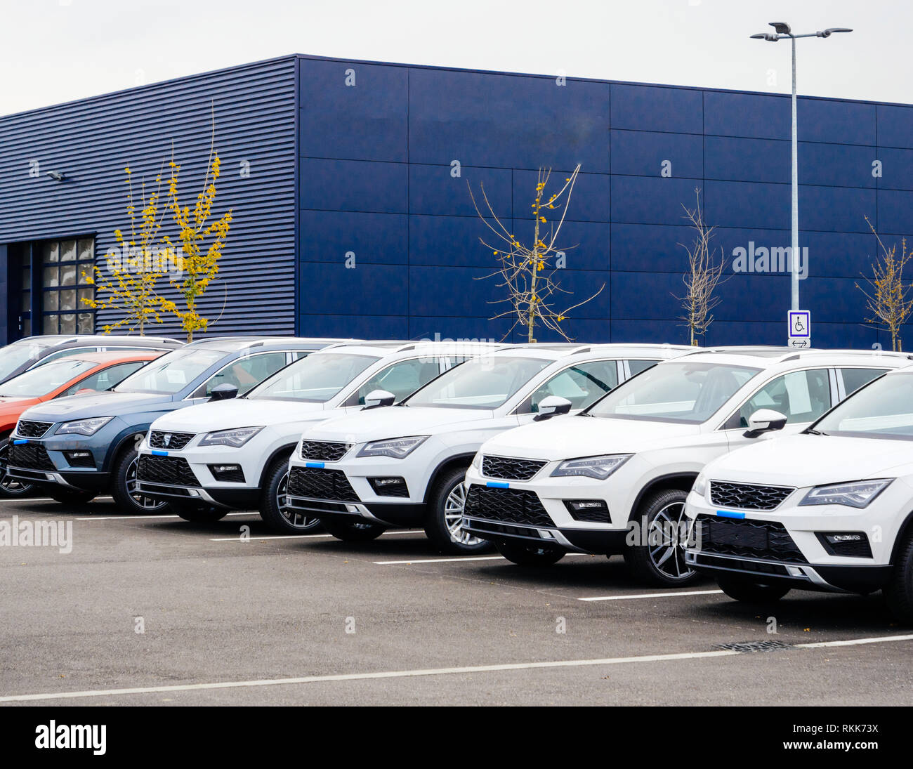 Authorized Dealer High Resolution Stock Photography and Images - Alamy