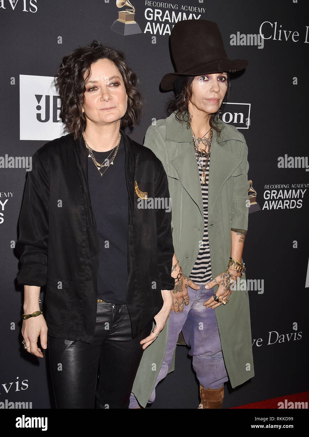 Sara gilbert and linda perry hi-res stock photography and images - Alamy