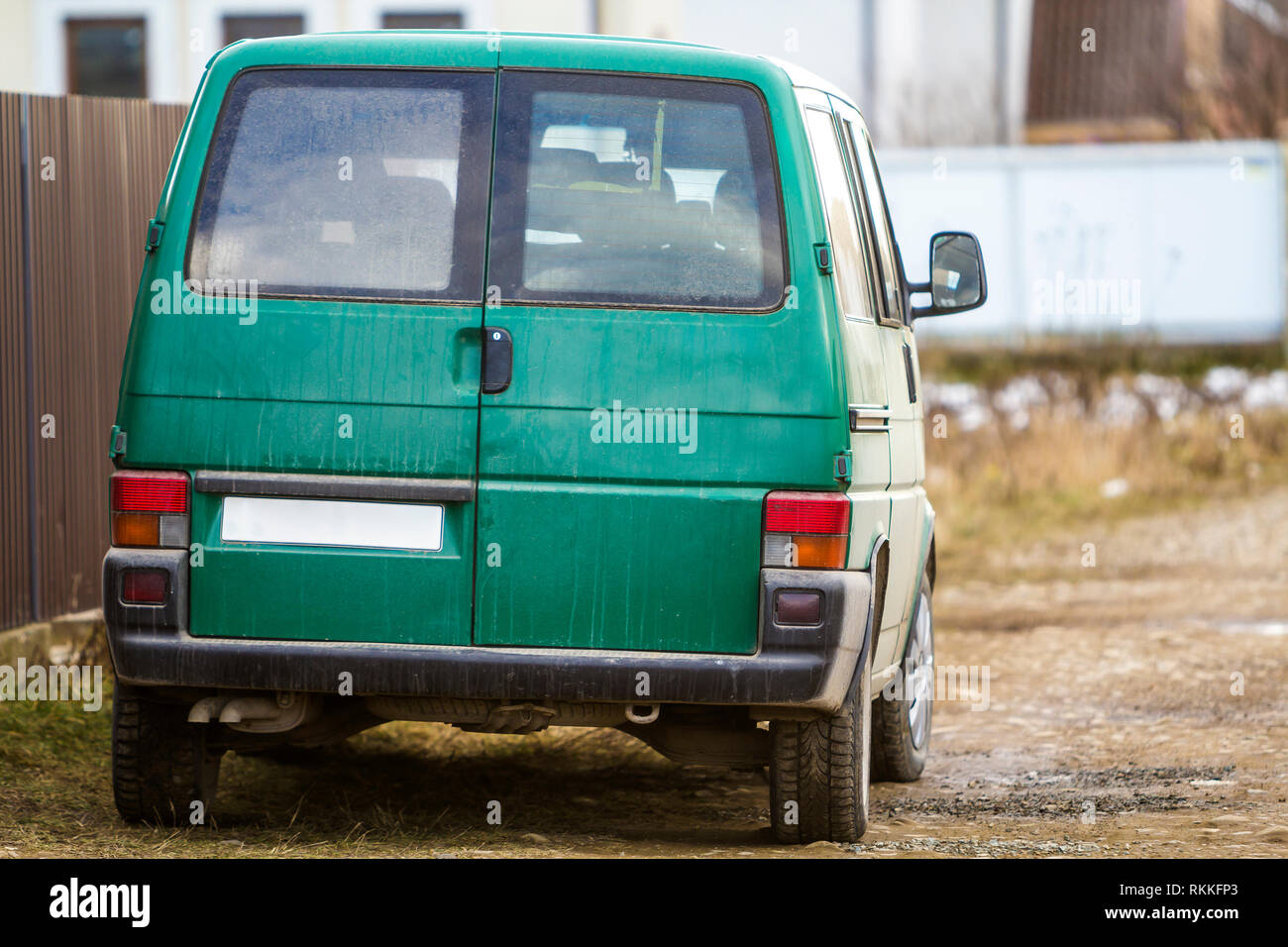 Green minibus hi-res stock photography and images - Alamy