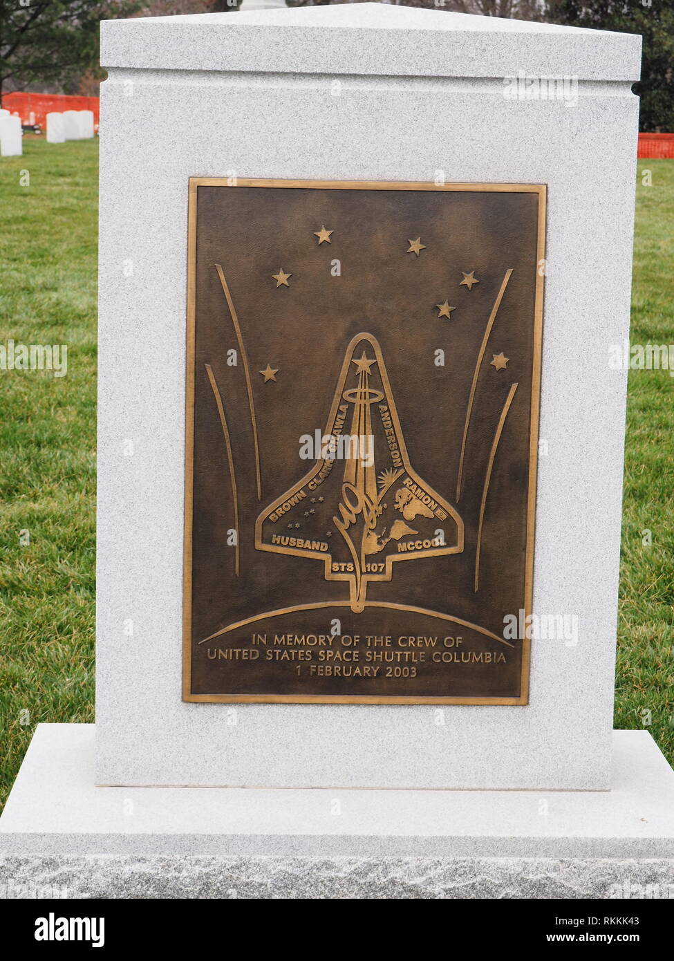 Space shuttle challenger memorial hi-res stock photography and images ...