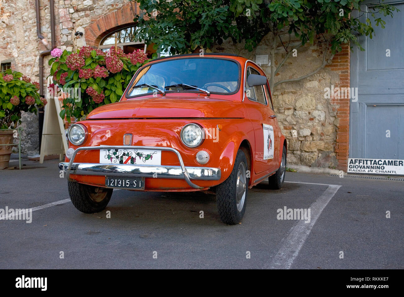 Fiat 500 classico hi-res stock photography and images - Alamy