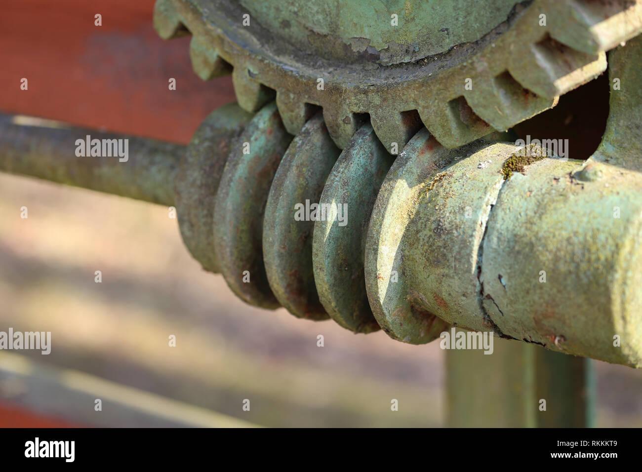 Worm-gear / A worm drive is a gear arrangement in which a worm meshes ...