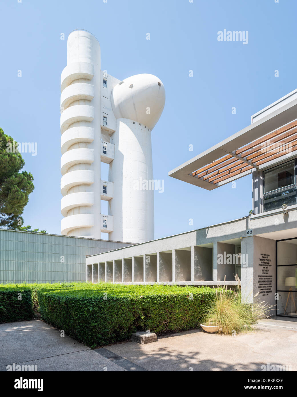 Moshe harel architect hi-res stock photography and images - Alamy
