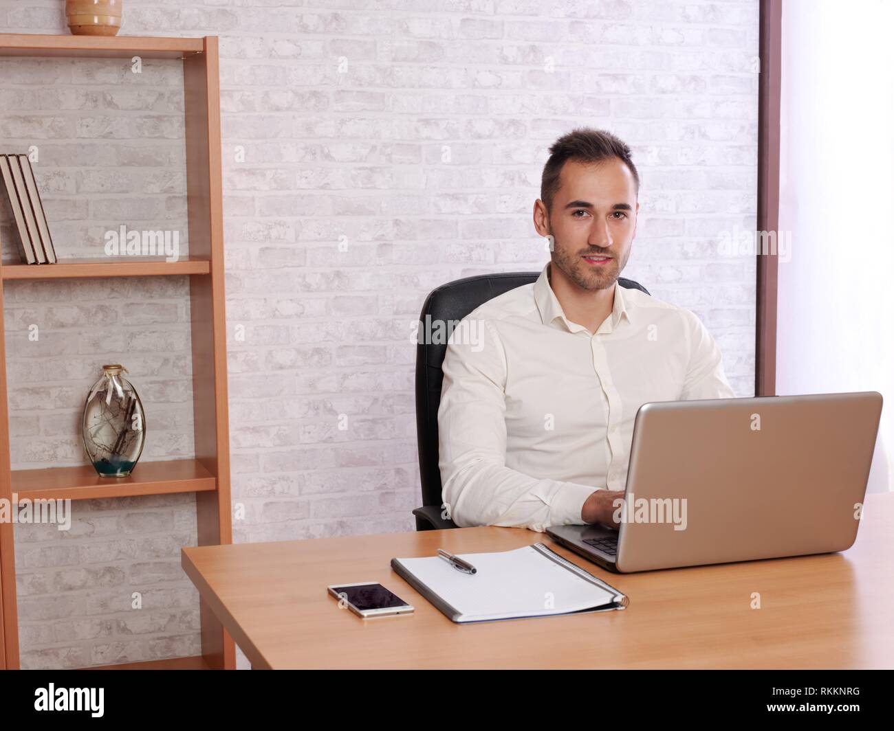 Doing work hi-res stock photography and images - Alamy