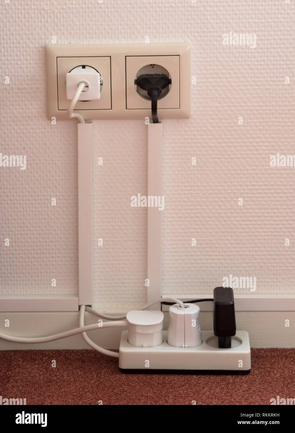 European power wall socket hi-res stock photography and images - Alamy