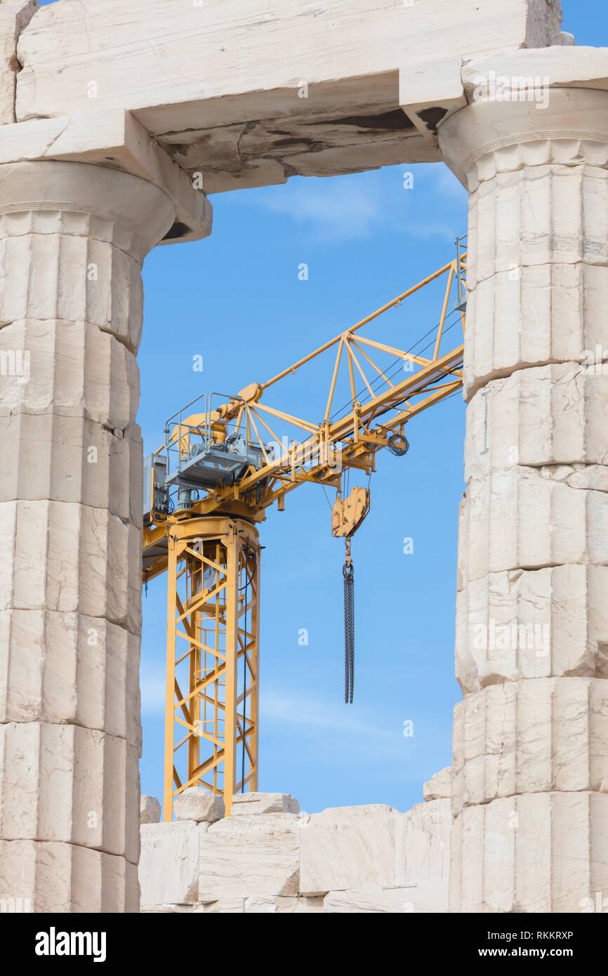 Ancient greece crane hi-res stock photography and images - Alamy