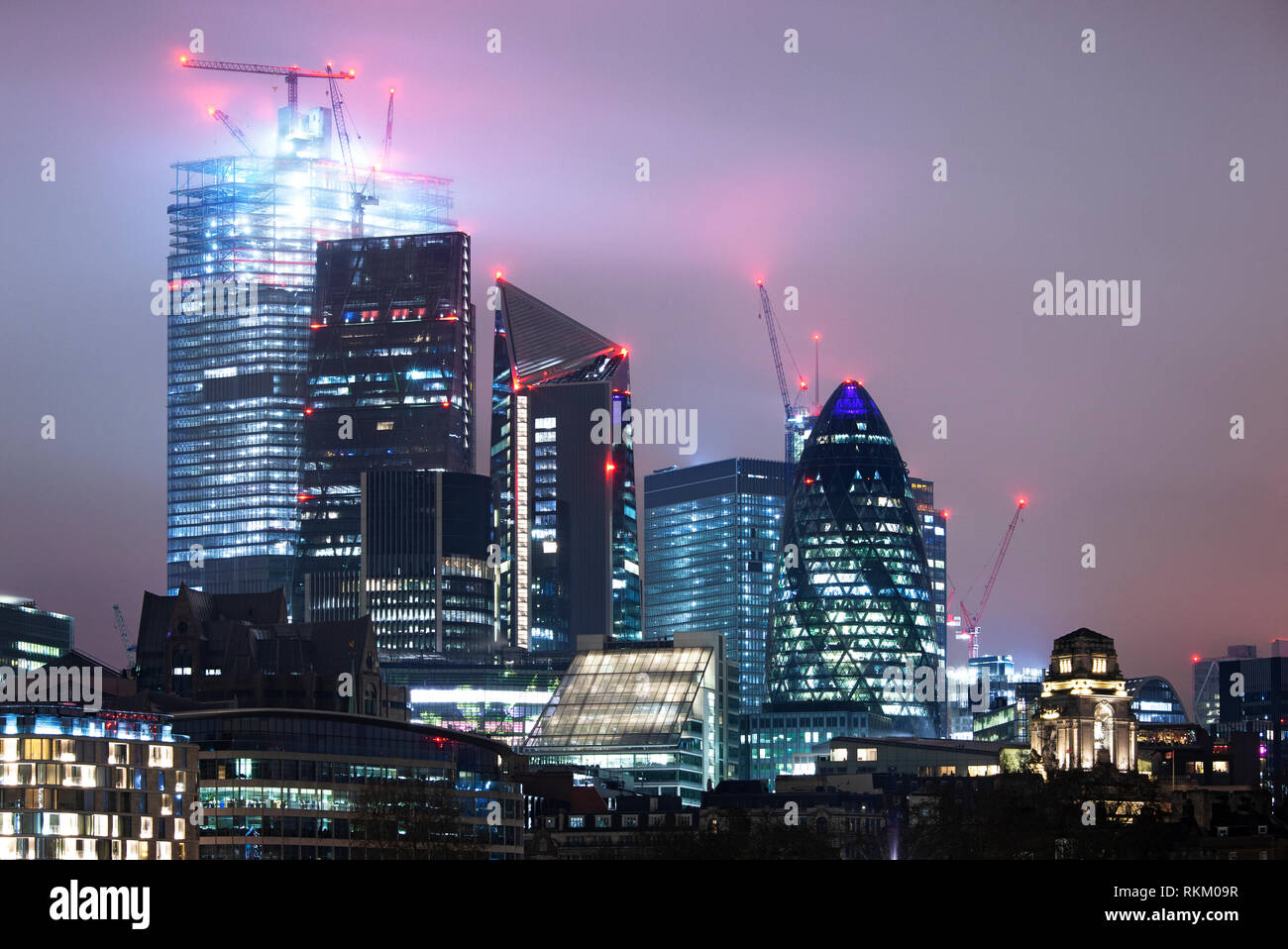 London, UK, City Skyline in the mist Stock Photo - Alamy