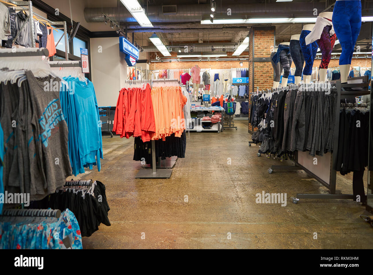Old navy store interior hi-res stock photography and images - Alamy