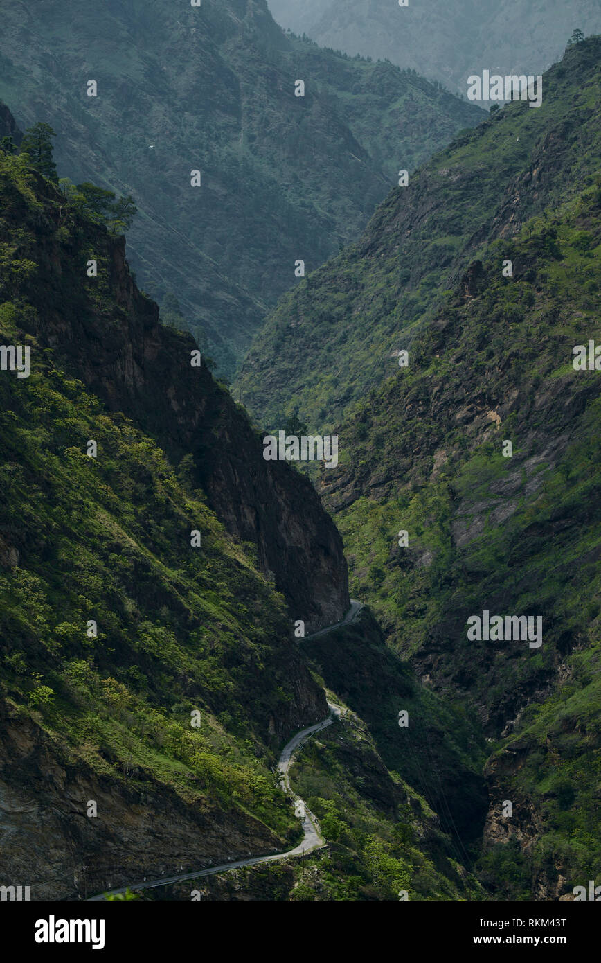 Lower himalayan range hi-res stock photography and images - Alamy