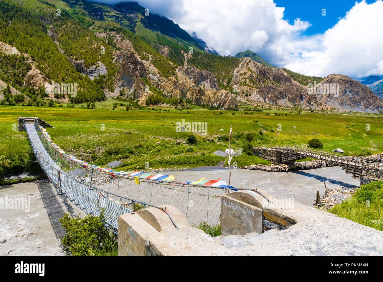 Manang village hi-res stock photography and images - Alamy