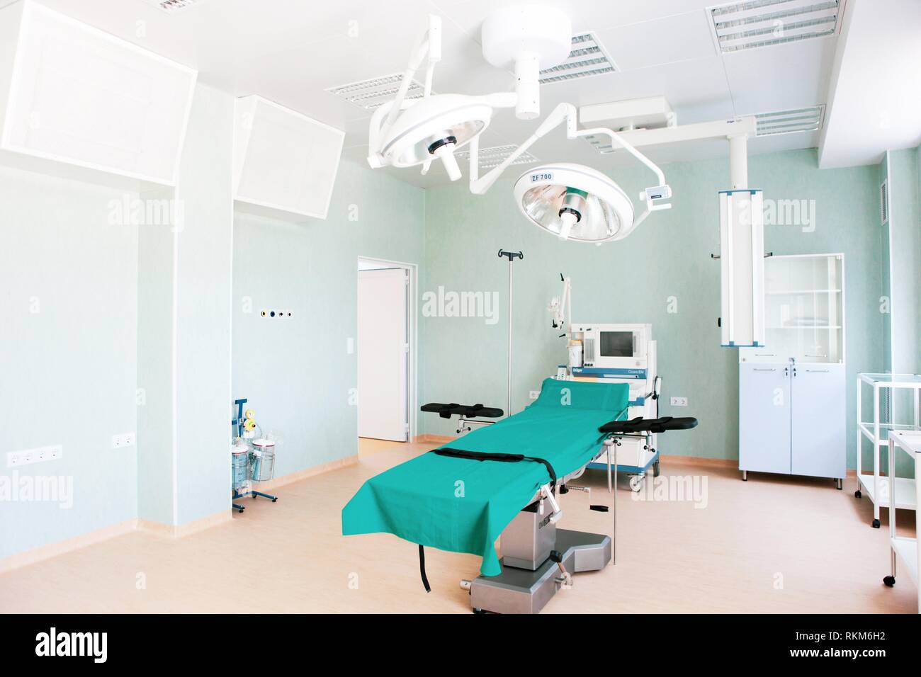 Modern Hospital Ward Design