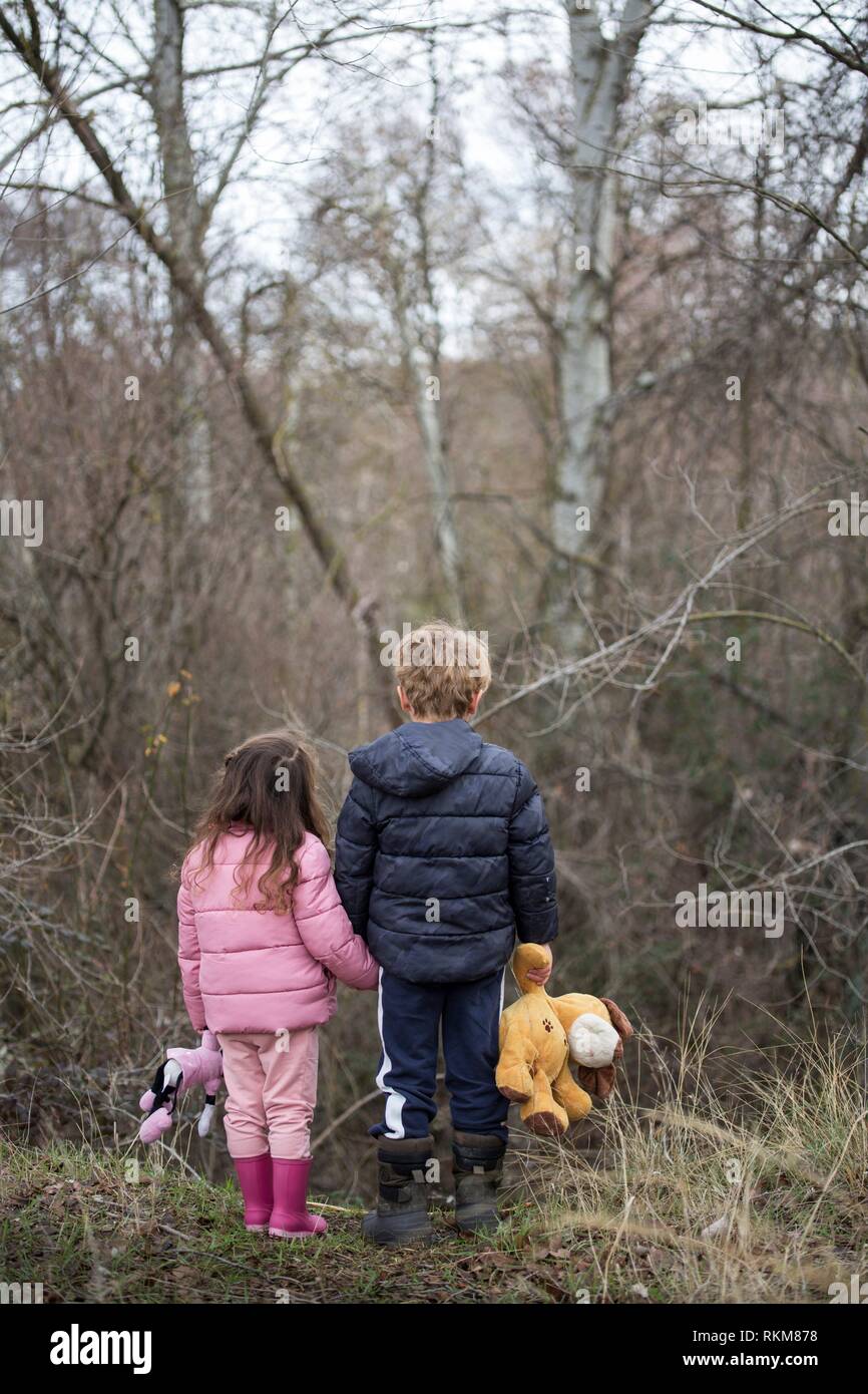 Abandoned stuffed toy hi-res stock photography and images - Alamy