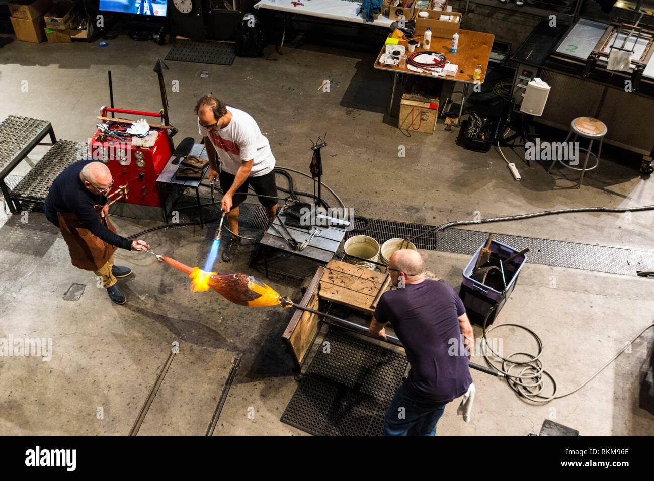 Making glass art hi-res stock photography and images - Alamy