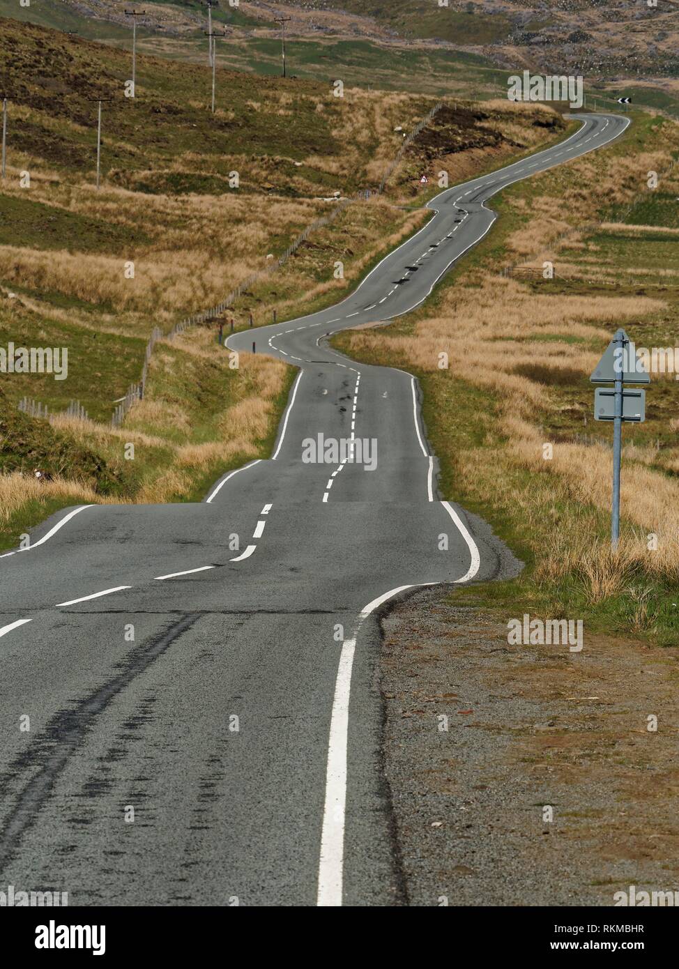Winding Road Scotland High Resolution Stock Photography and Images - Alamy