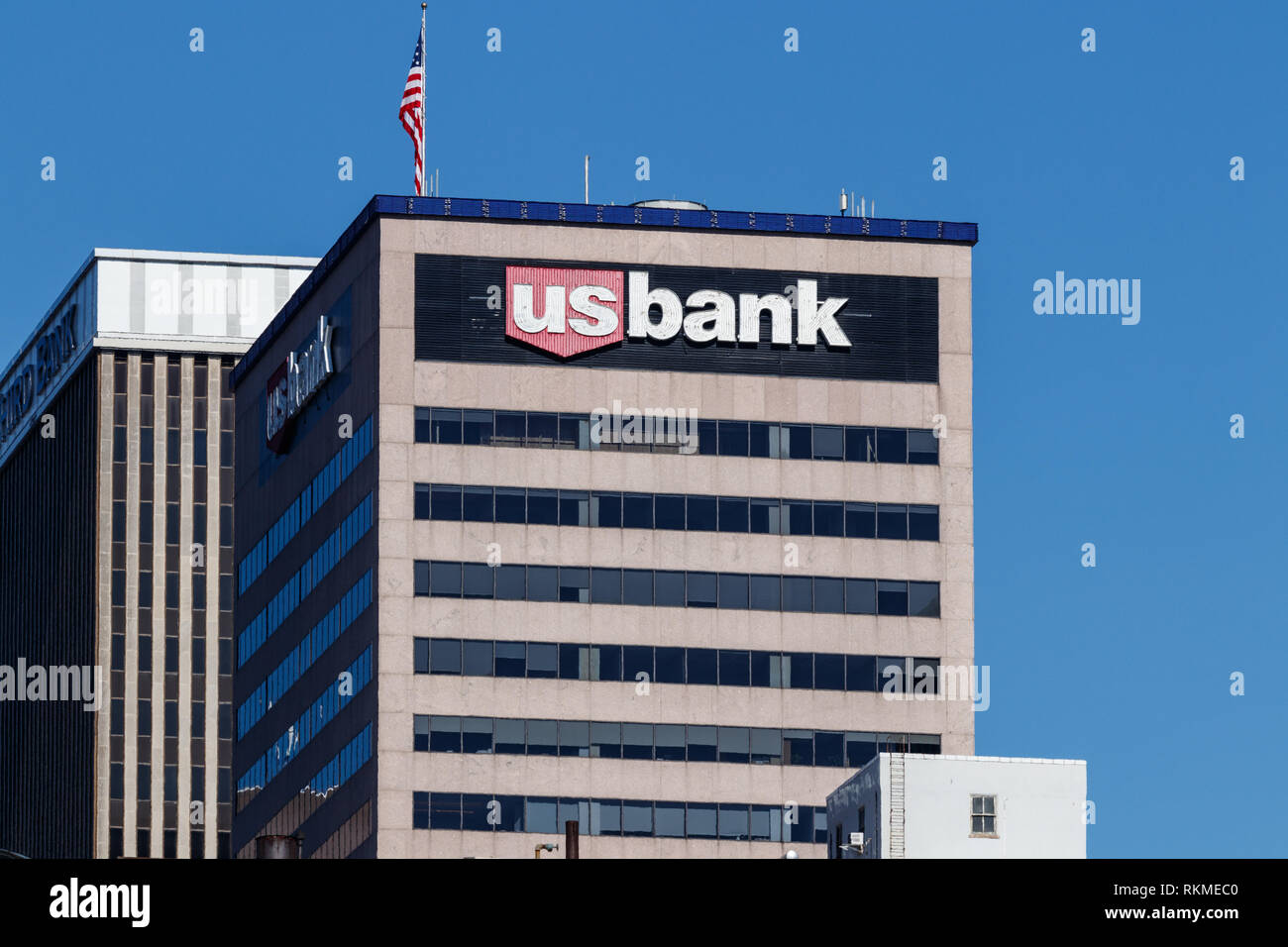 U s bank tower hi-res stock photography and images - Alamy