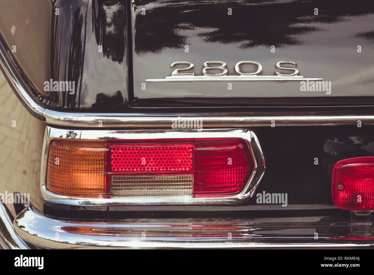 Mercedes 280 hi-res stock photography and images - Alamy