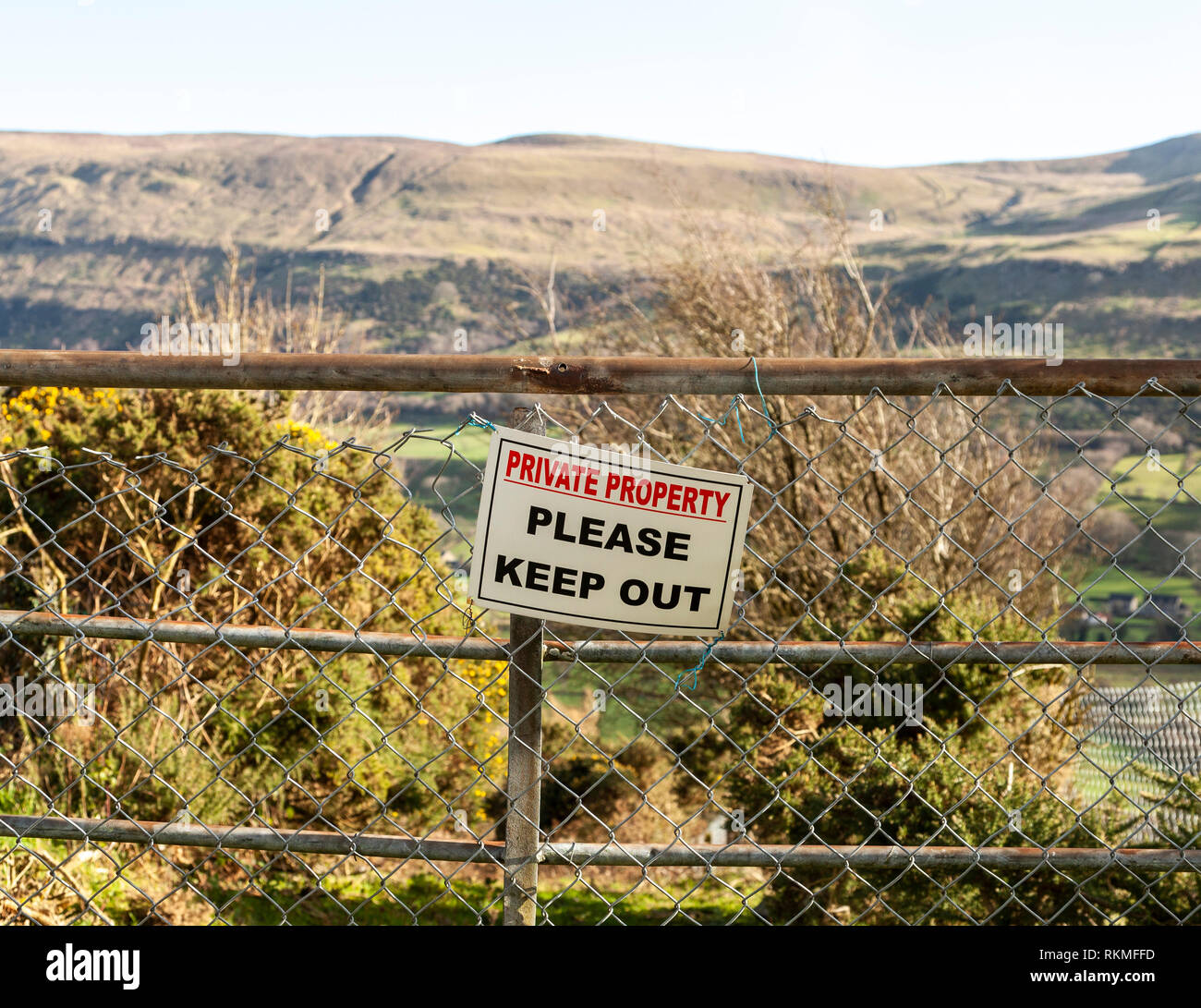 No entry please sign hi-res stock photography and images - Alamy