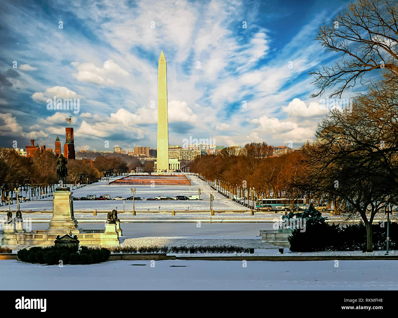 The Washington Mall in snow with Washington monument before Presidents ...