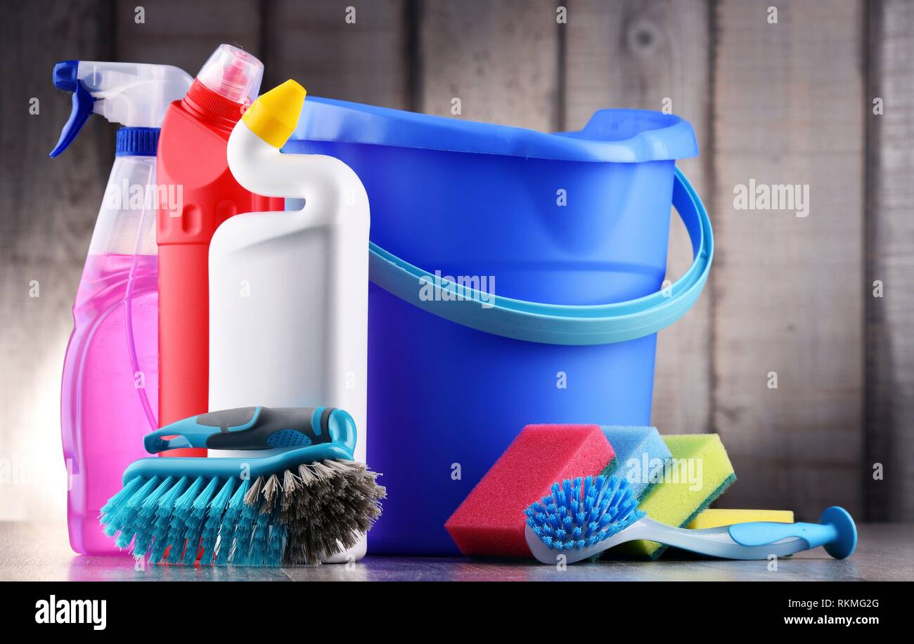 Variety of detergent bottles and chemical cleaning supplies Stock Photo ...