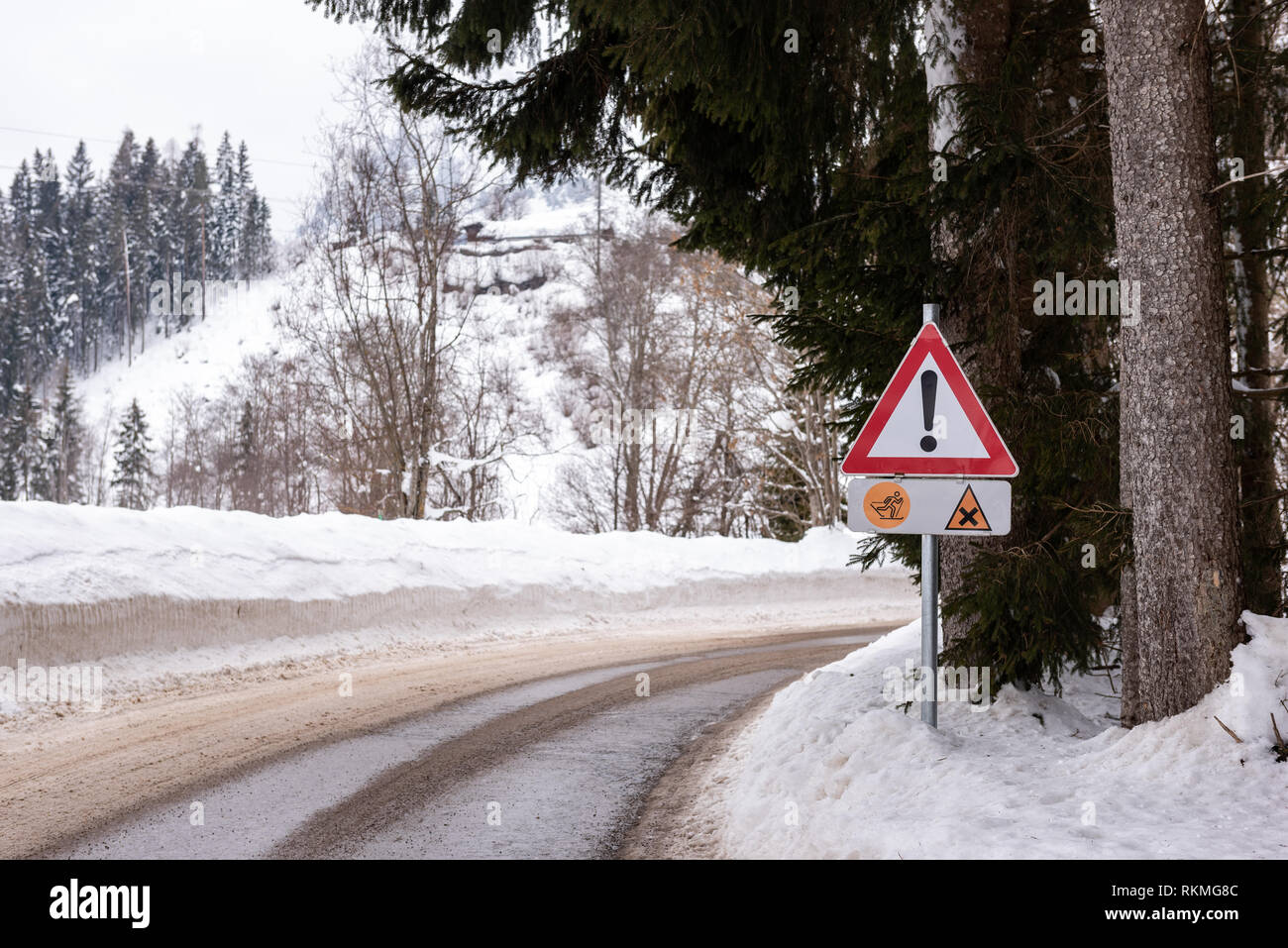 Road skis hi-res stock photography and images - Alamy