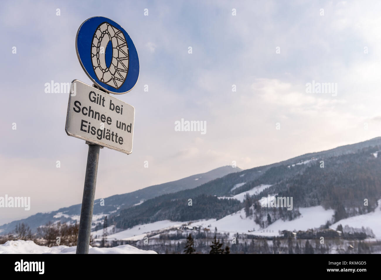 Traffic sign Chain, warning, winter services, Schladming-Dachstein ...