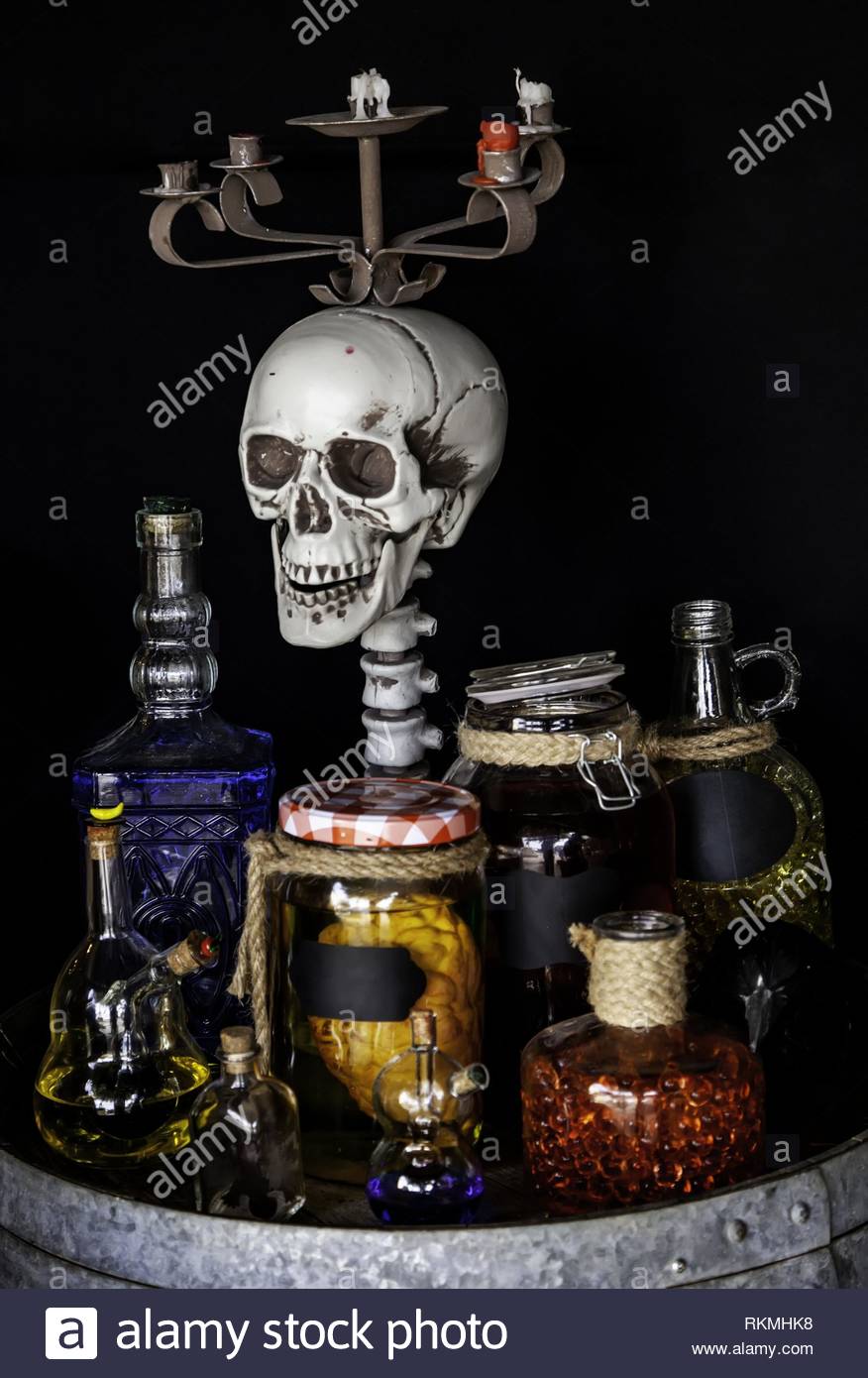 Scary Skull Stock Photos & Scary Skull Stock Images - Alamy