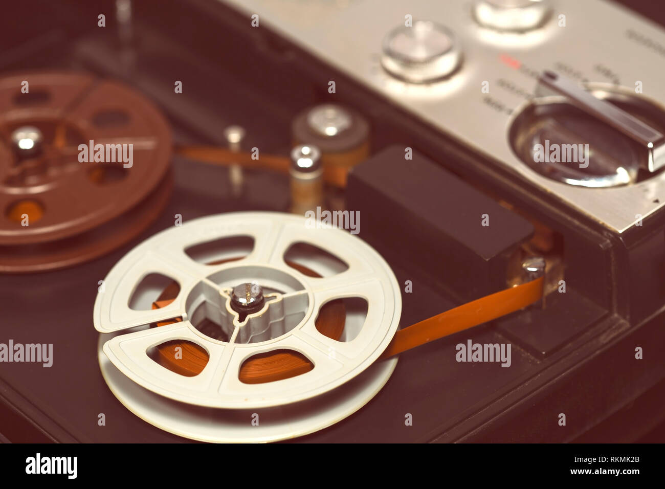 Vintage recording studio hi-res stock photography and images - Alamy