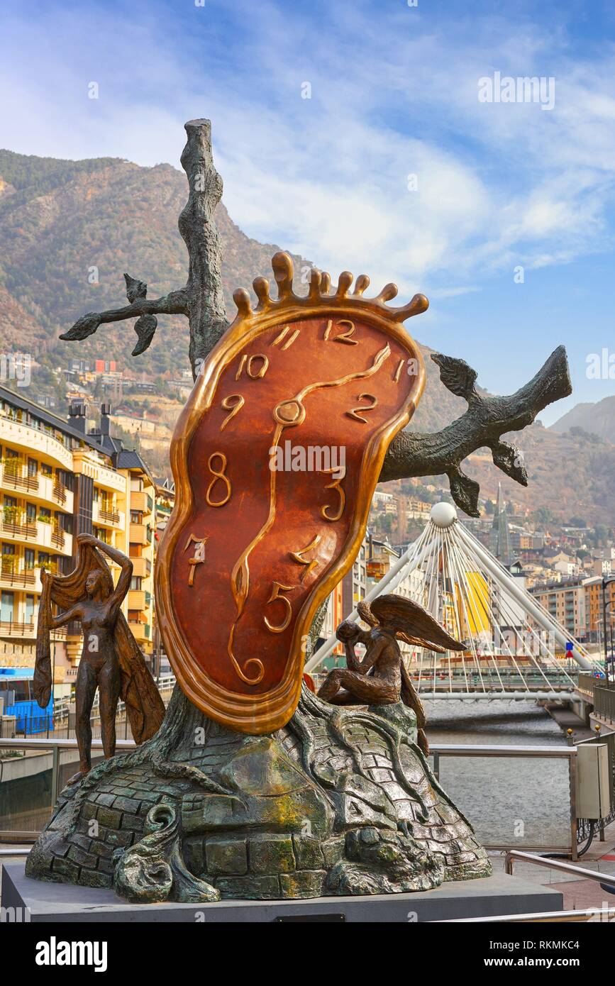 Dali country hi-res stock photography and images - Alamy