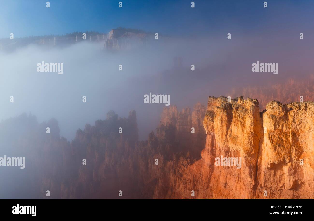 Fog america hi-res stock photography and images - Alamy