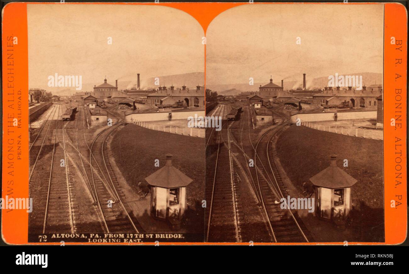 Looking from r hi-res stock photography and images - Alamy