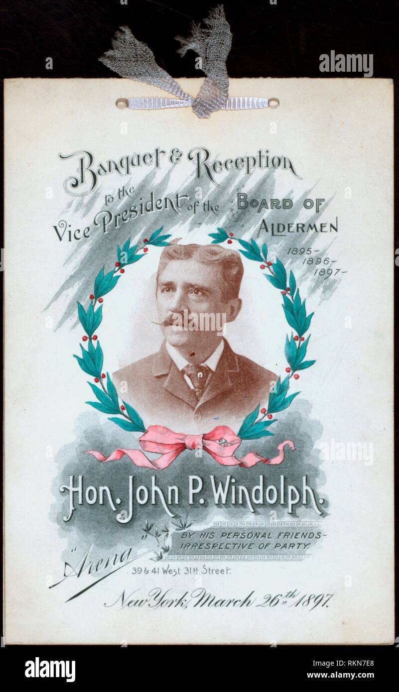 Five friends still hi-res stock photography and images - Alamy