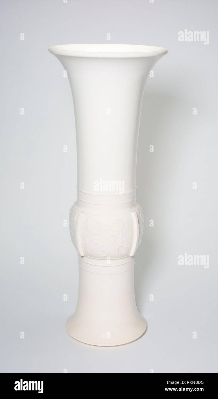Zun Vase High Resolution Stock Photography and Images - Alamy