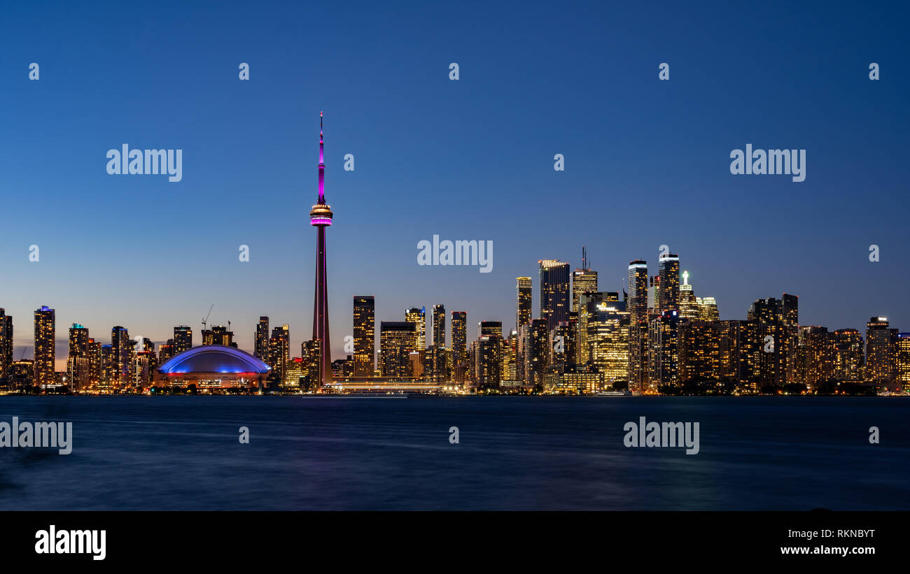 Sunset skyline of the Toronto city skyline with CN Tower at Canada ...