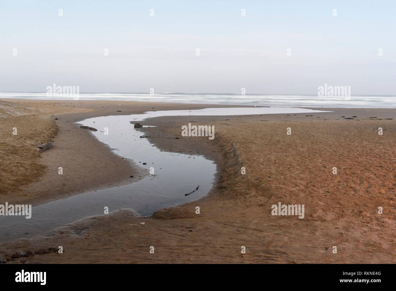 Oregon freshwater hi-res stock photography and images - Alamy