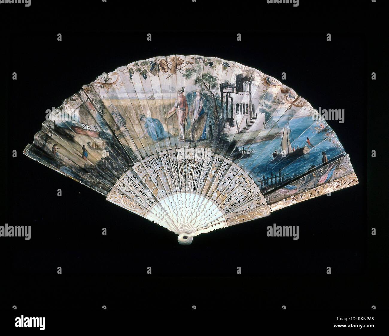 Gilded ivory guards hi-res stock photography and images - Alamy