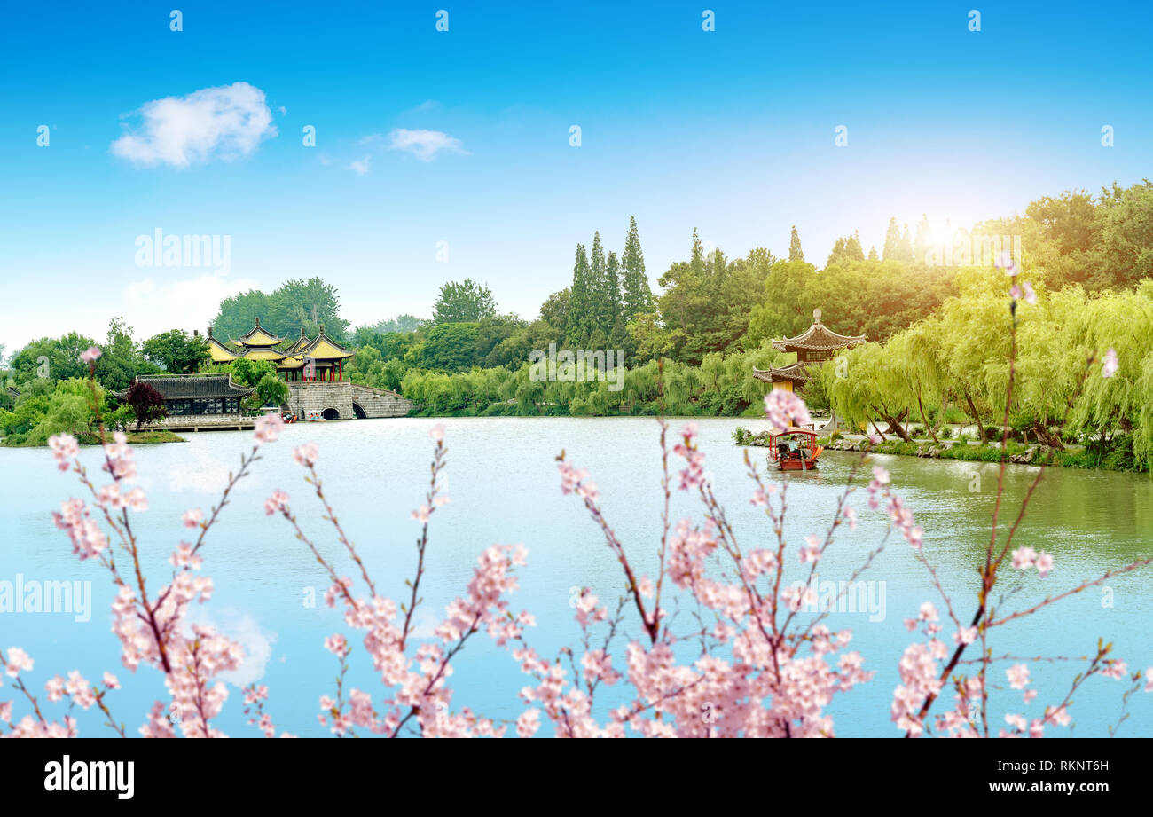 Wuting Bridge, also known as the Lotus Bridge, is a famous ancient ...