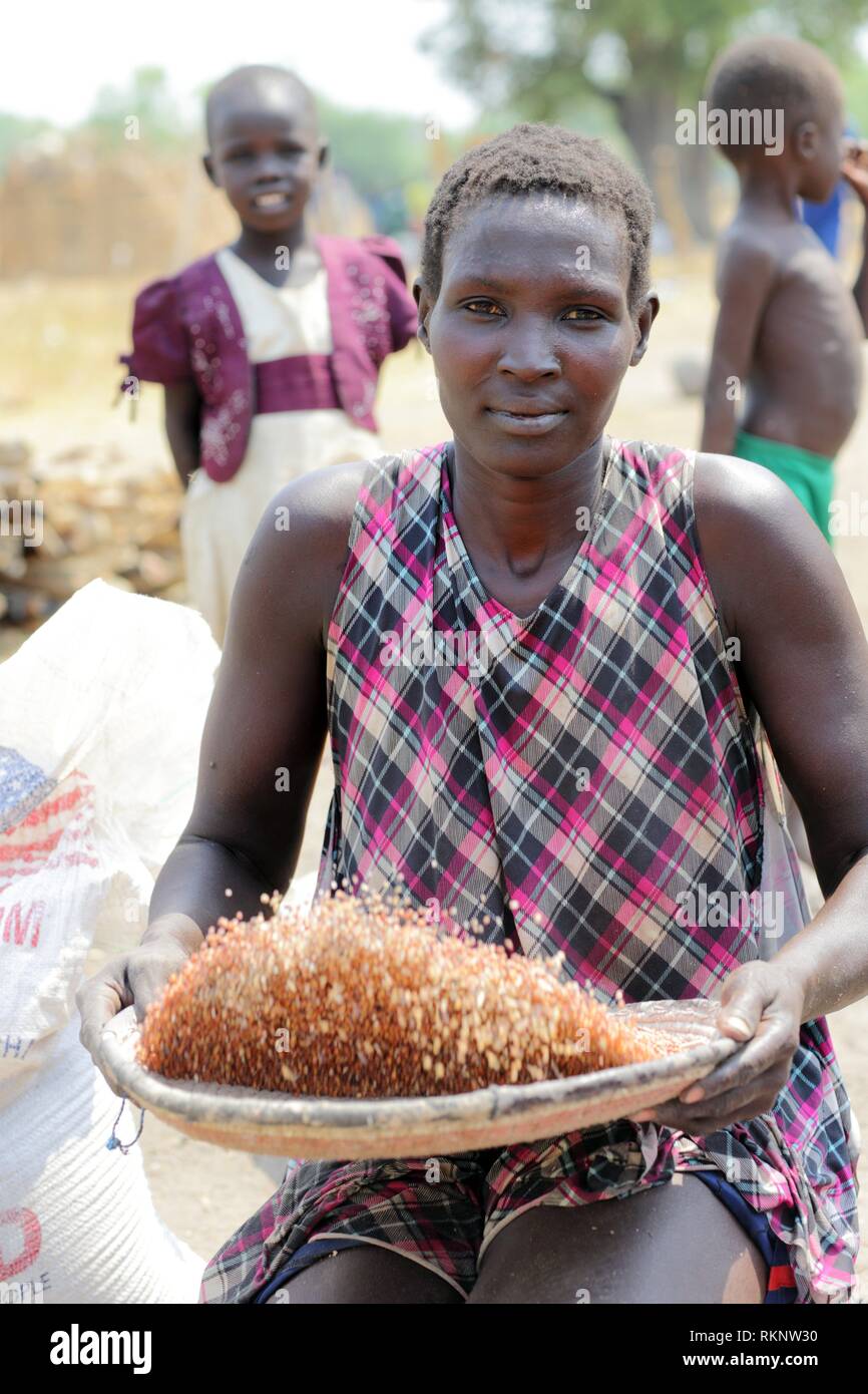 African corn food hi-res stock photography and images - Alamy