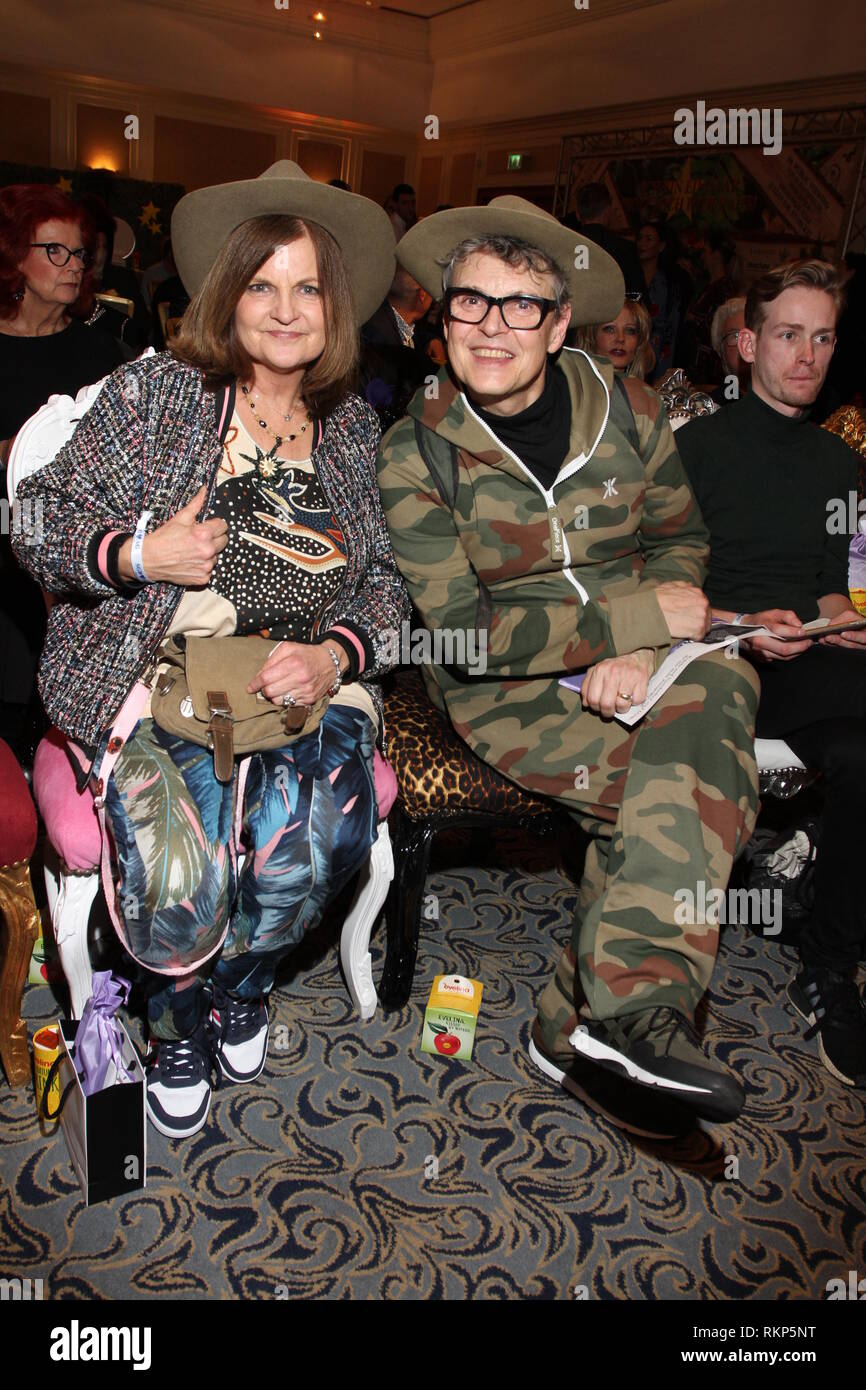 Guests at Julian Stoeckels public Viewing of 'Ich bin ein Star - Holt ...
