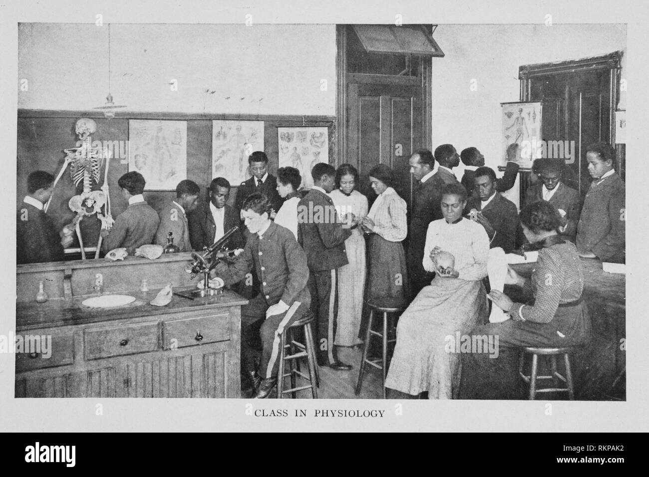 Working class history hi-res stock photography and images - Alamy