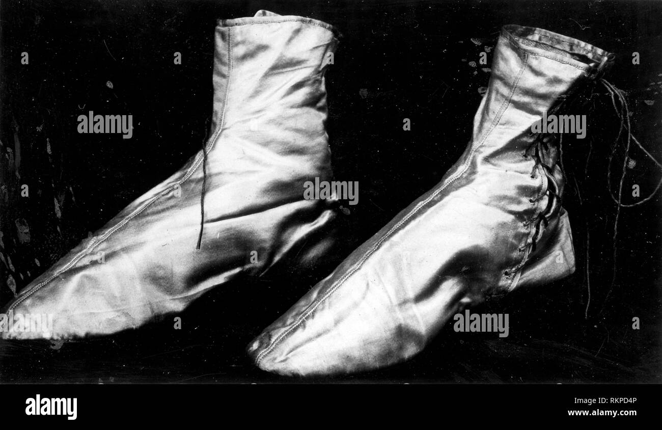 Half Boots High Resolution Stock Photography and Images - Alamy