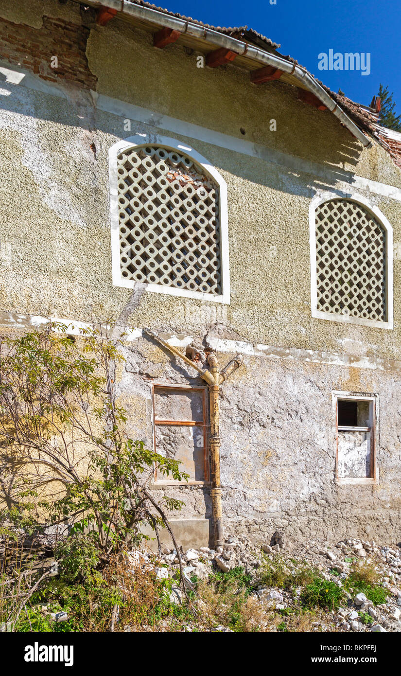 Lost place destroyed hi-res stock photography and images - Alamy