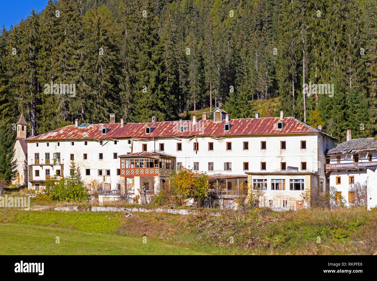 Lost place, ruin, dilapidated building in Prags, South Tyrol Stock ...