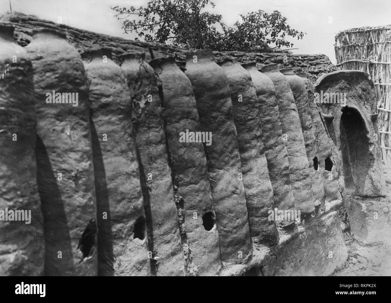 barns, rhodesia, africa 1920 1930 Stock Photo - Alamy