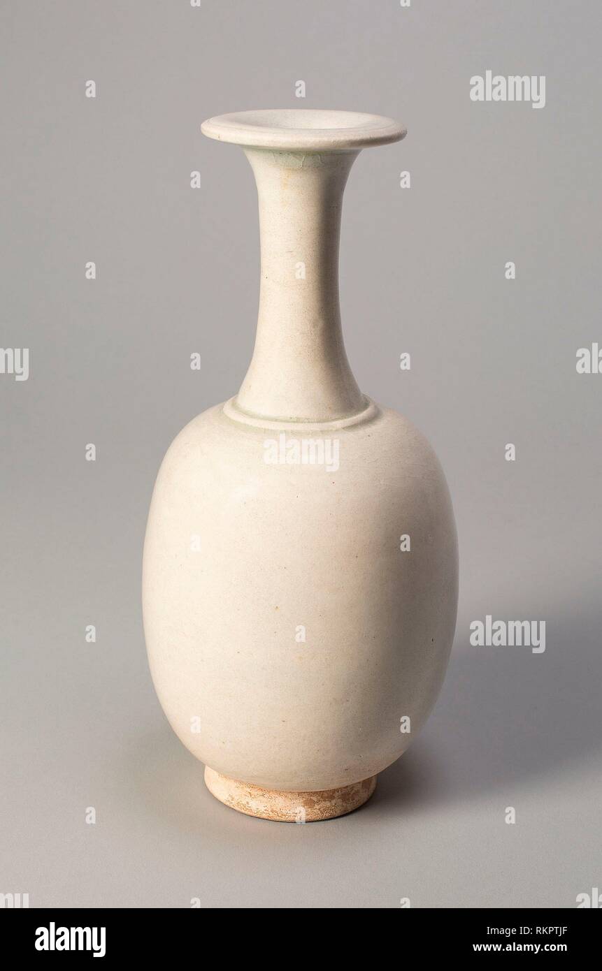 Bottle - Tang dynasty (A.D. 618–907), 8th century - China - Origin ...