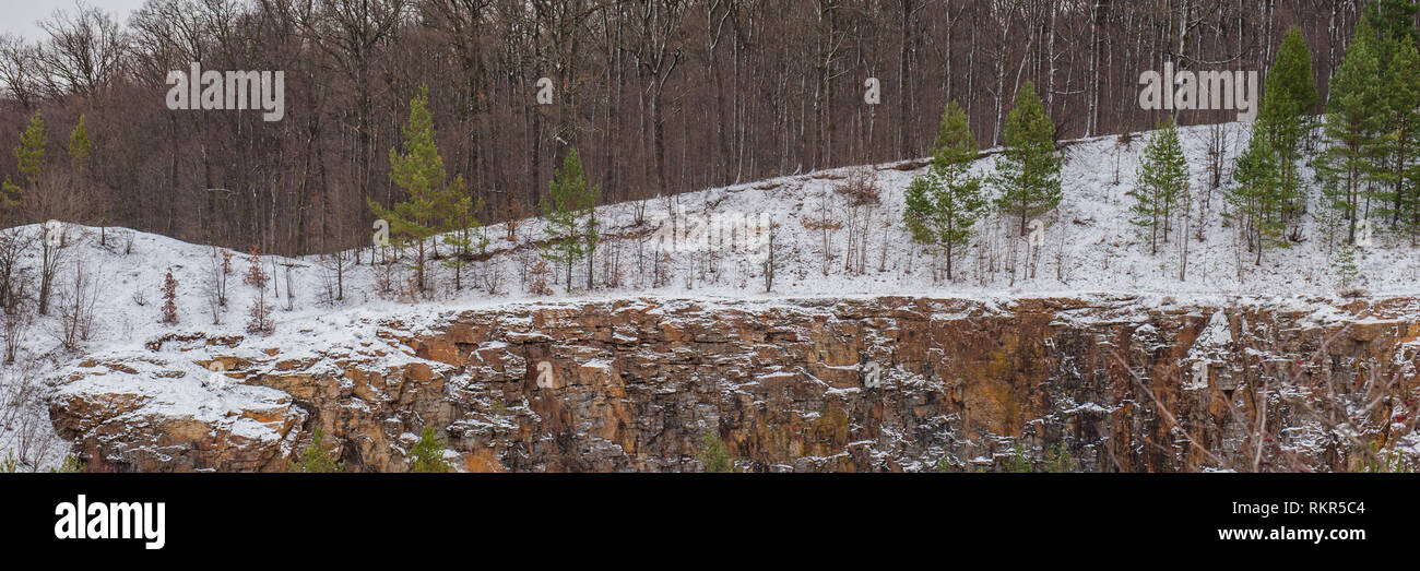 Abandoned quarry exploration hi-res stock photography and images - Alamy