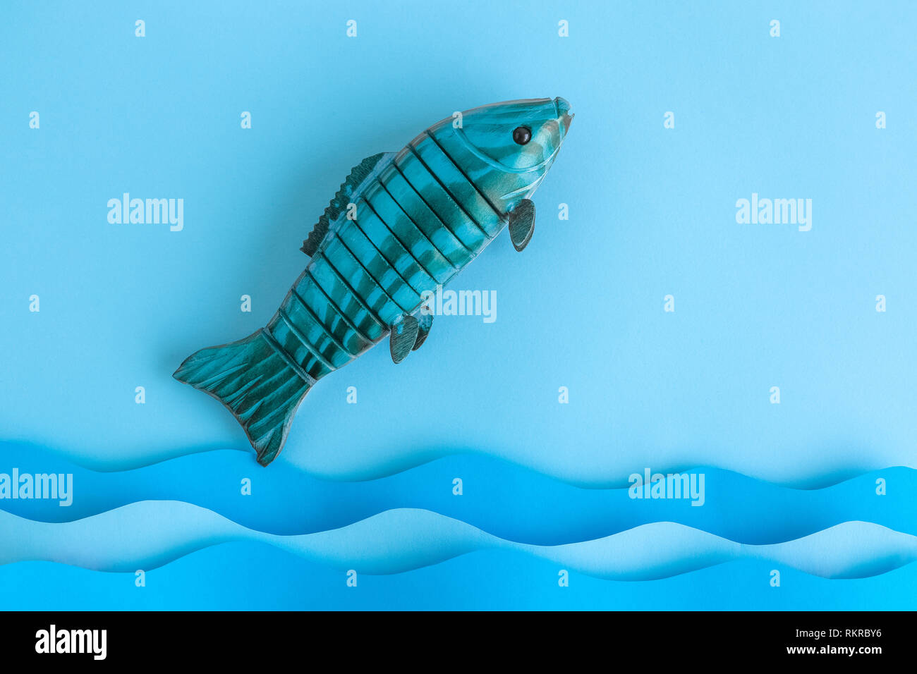 Fish jumping out of river hi-res stock photography and images - Alamy