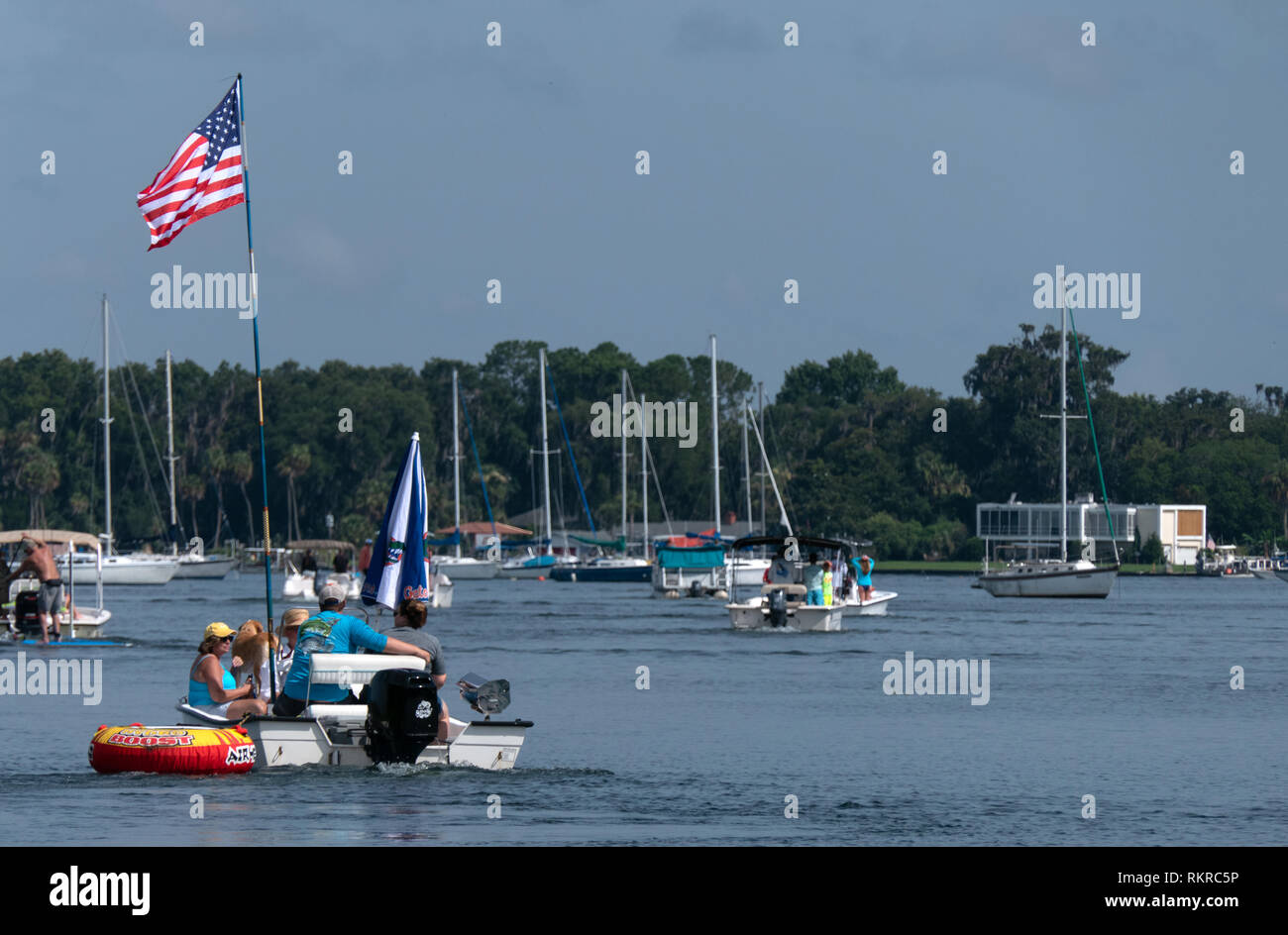 American people celebrating the 4th of July (Independence Day) in ...