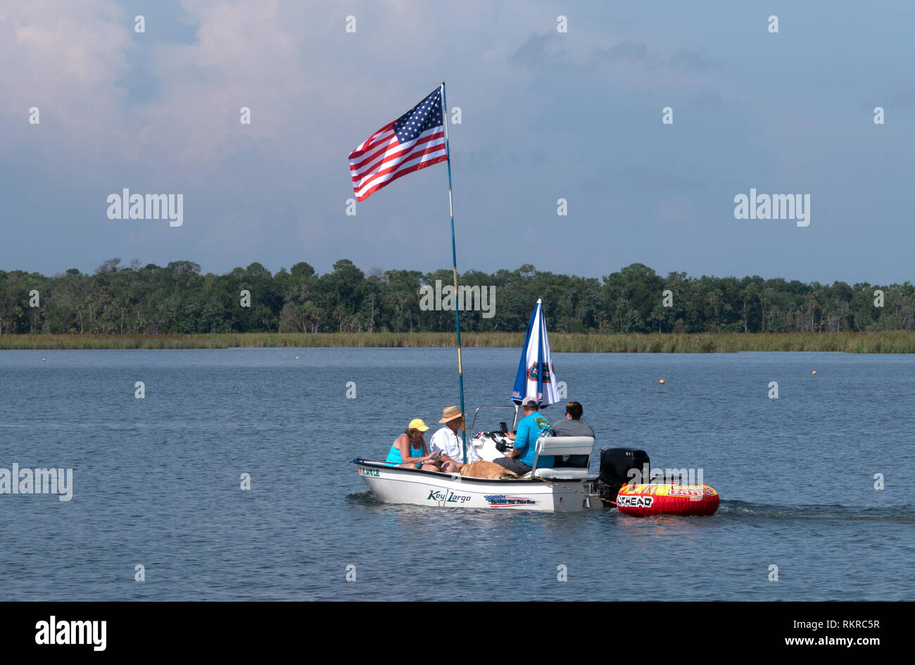 American people celebrating the 4th of July (Independence Day) in ...