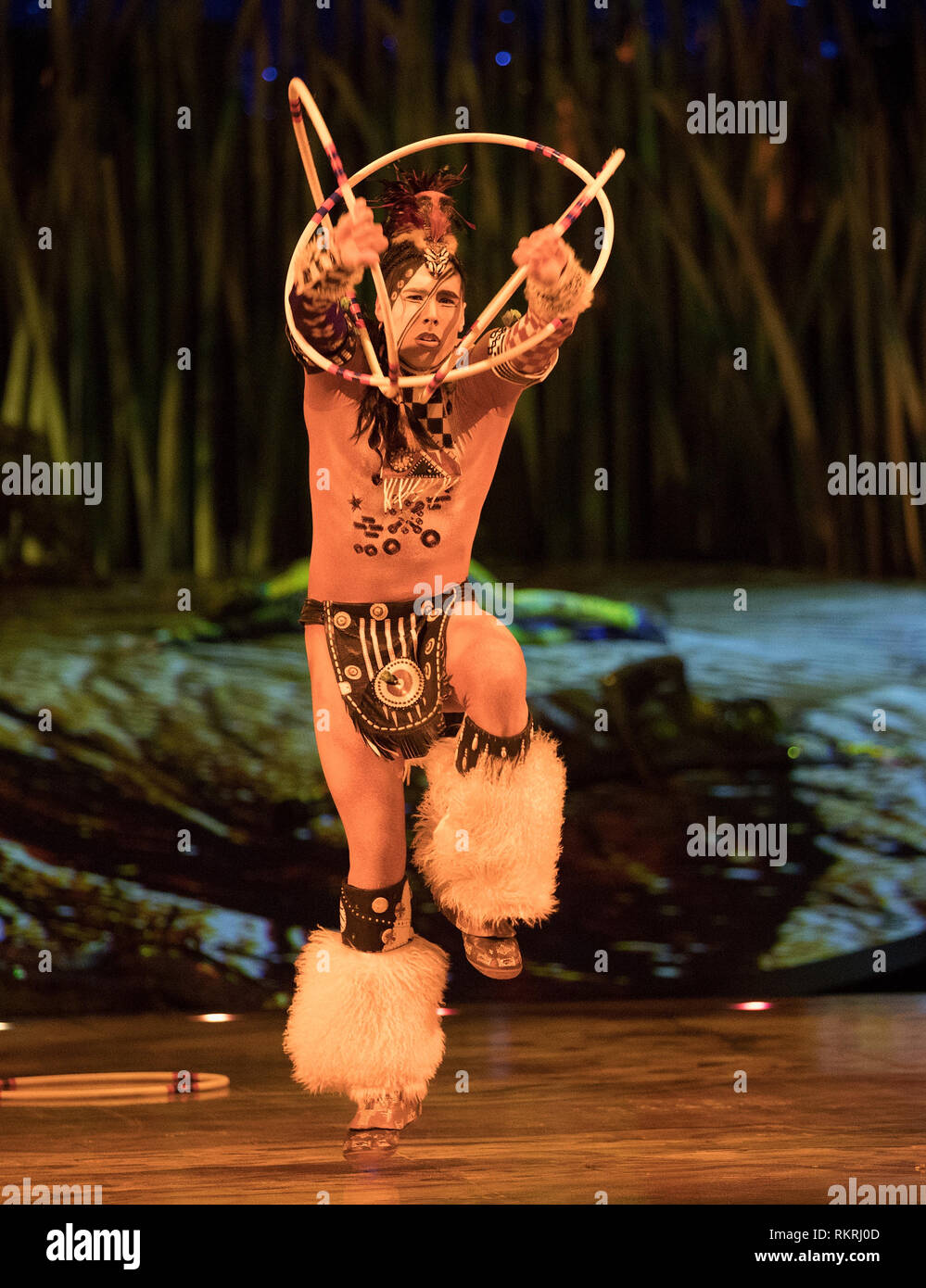 Eric Hernandez Cirque Du Soleil