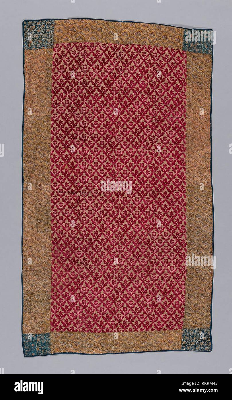 Brocade border hi-res stock photography and images - Alamy